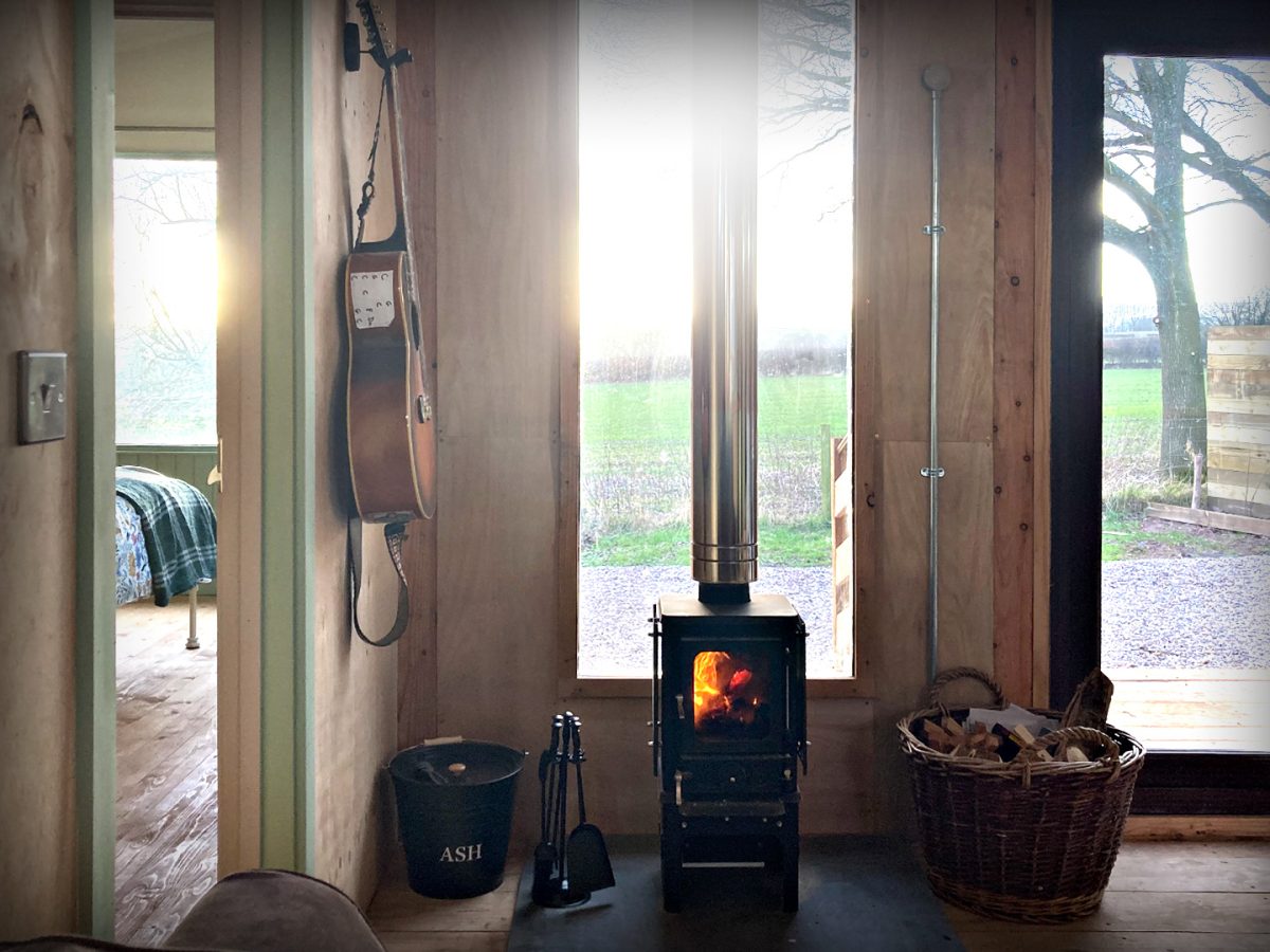 The Scrumpy Hut: Unique self-catering property in Herefordshire : Ty ...